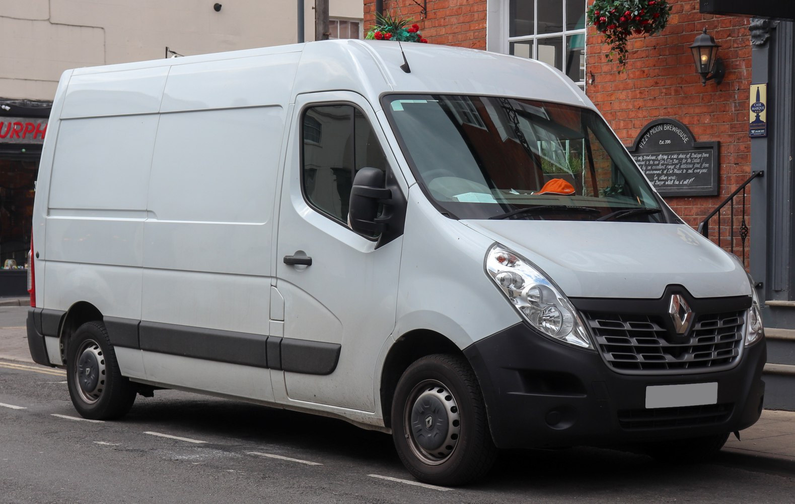 Renault Master III (Phase II, 2014) Panel Van 2.3 Energy dCi (135 Hp ...
